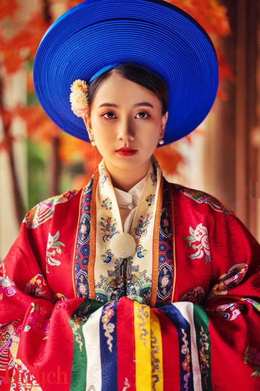 Áo Nhật Bình Là Gì? Cổ Phục Mang Nét Đẹp Quý Tộc Của Việt Nam